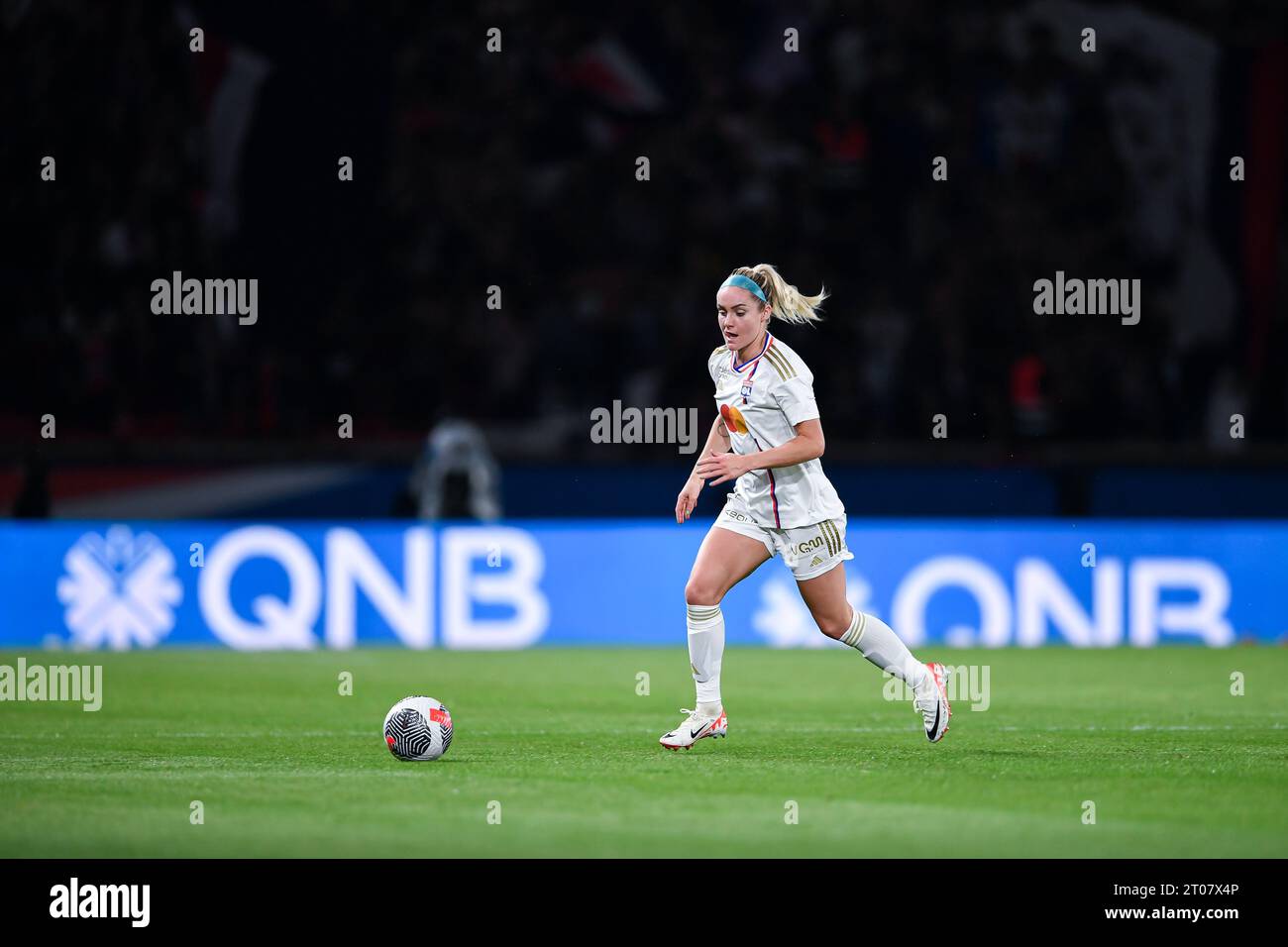 Paris, France. 01st Oct, 2023. Ellie Madison Carpenter during the D1 ...