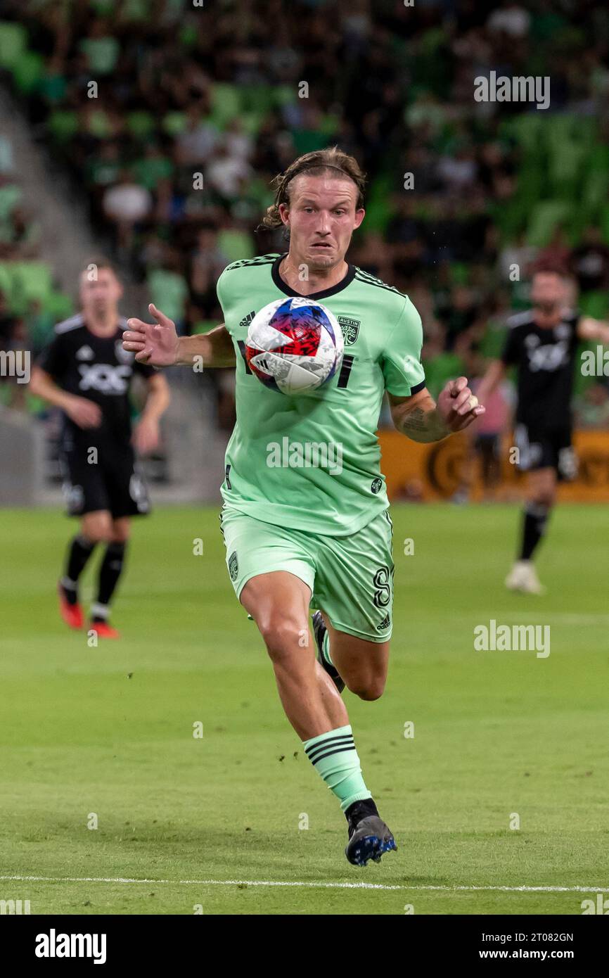 AUSTIN, TX - OCTOBER 04: Austin FC midfielder Alexander Ring (8 ...