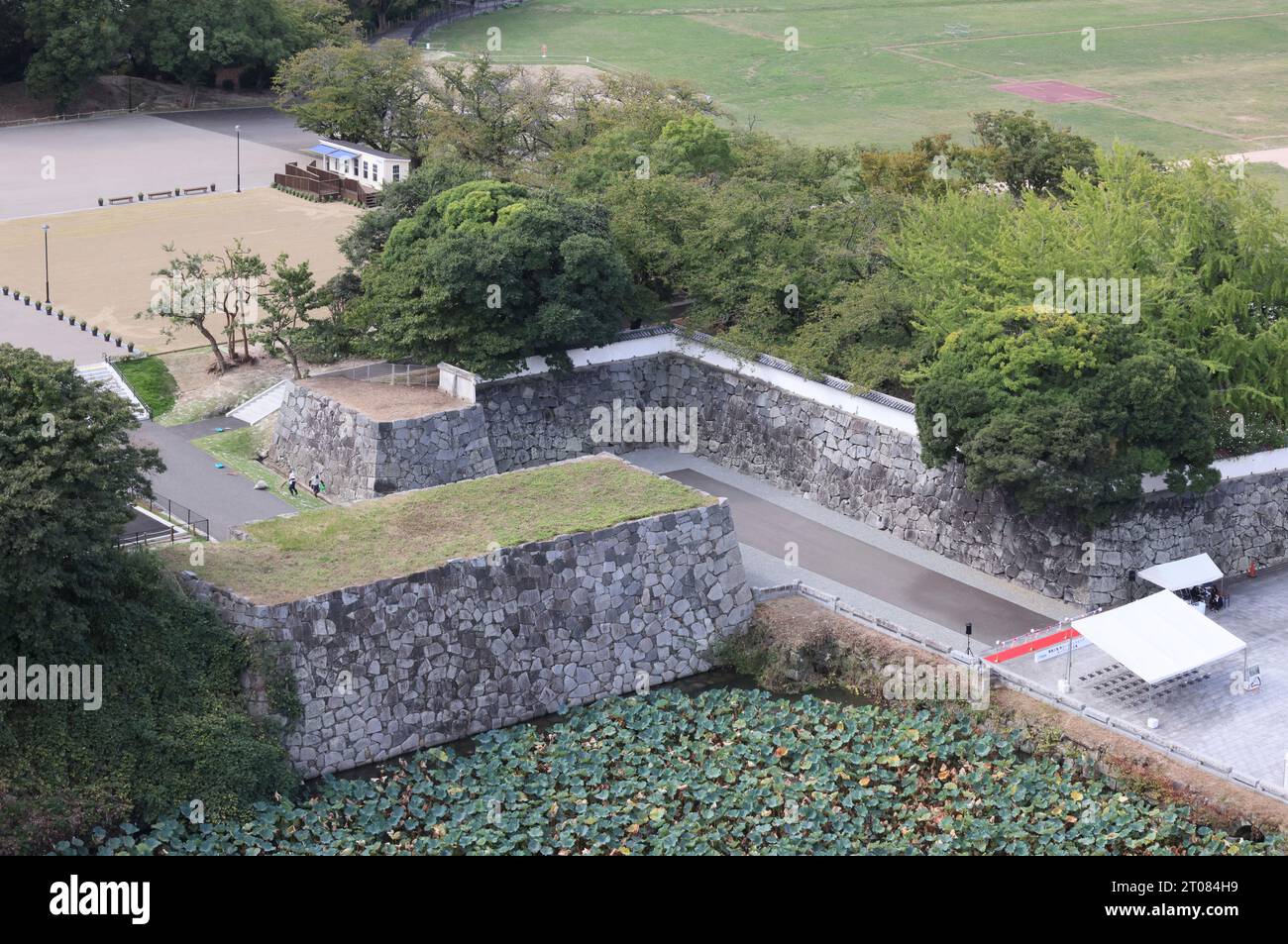Maizuru Park, surrounding Fukuoka Castle Ruins reopens after renovation ...