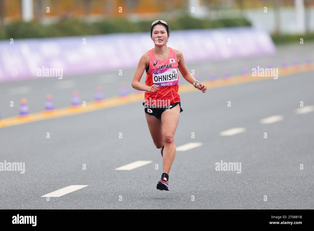 Hangzhou, China. 5th Oct, 2023. Hikari Ohnishi (JPN) Athletics : Women's Marathon at Hangzhou ...
