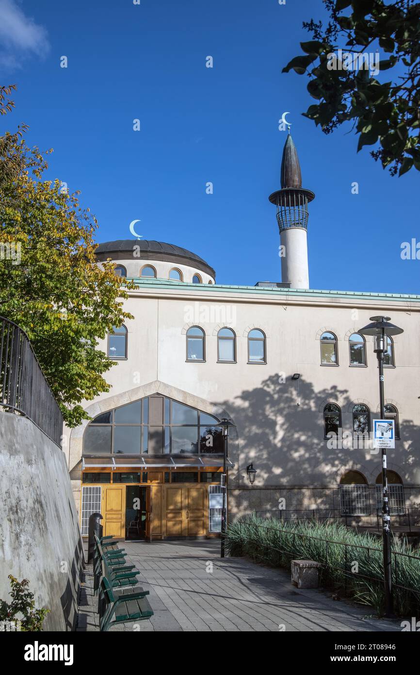 Zayed bin Sultan Al Nahyan mosque the Stockholm Mosque in Södermalm ...