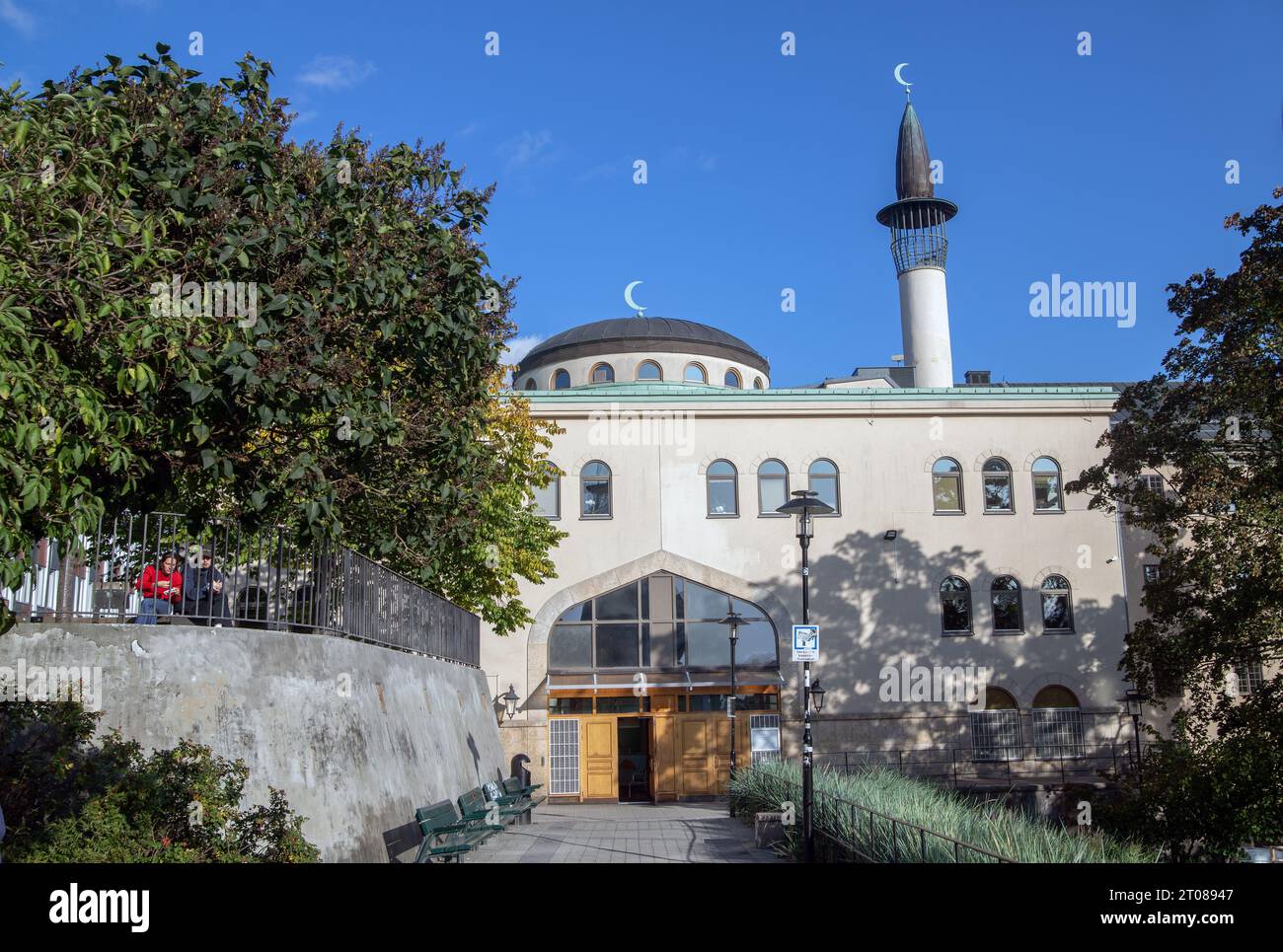 Zayed bin Sultan Al Nahyan mosque the Stockholm Mosque in Södermalm ...