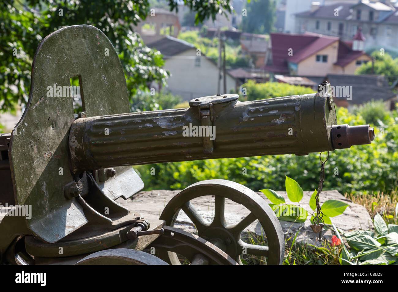 The ancient machine gun system of Old Maxim close up Stock Photo - Alamy