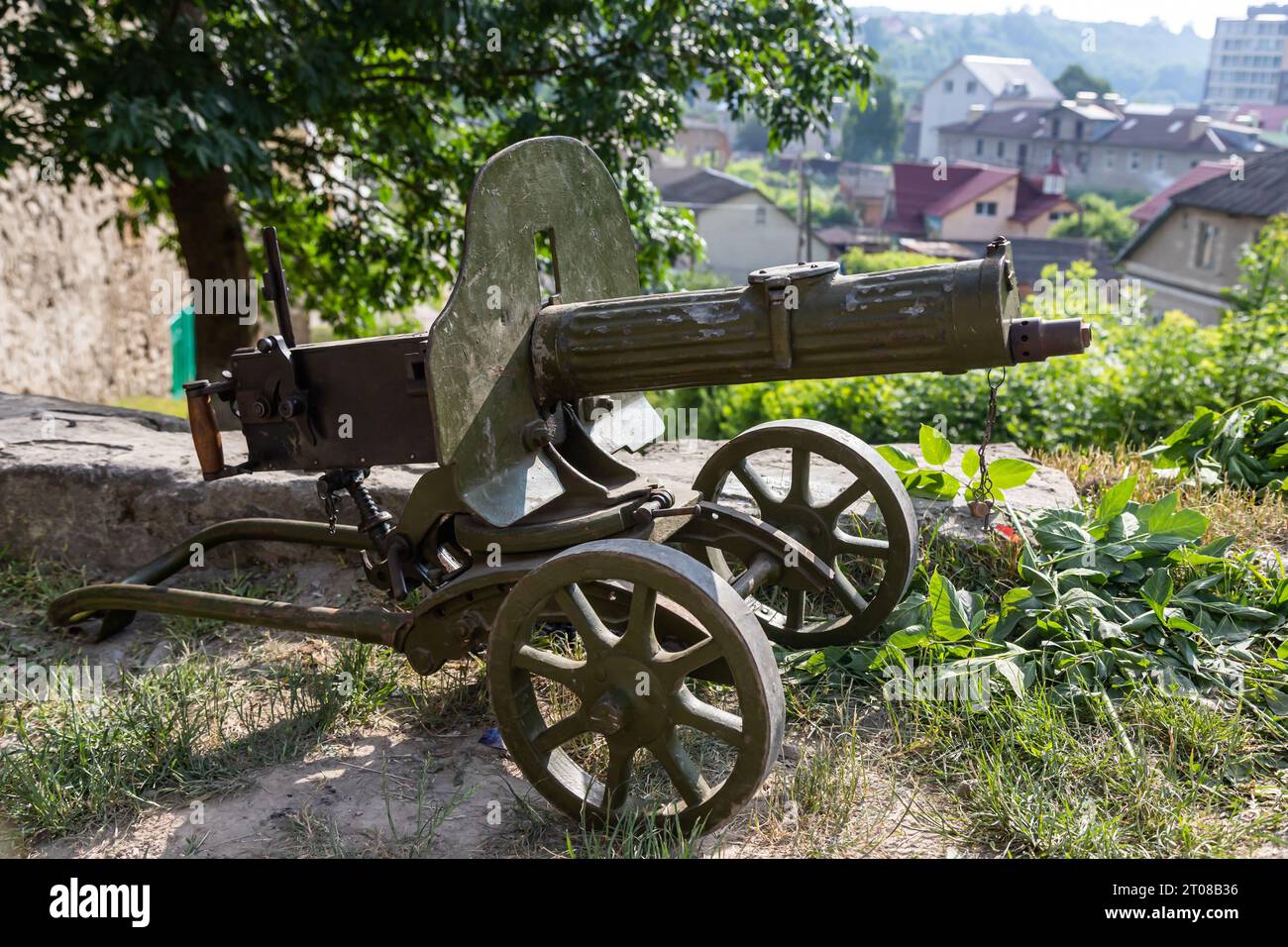 The ancient machine gun system of Old Maxim close up Stock Photo - Alamy