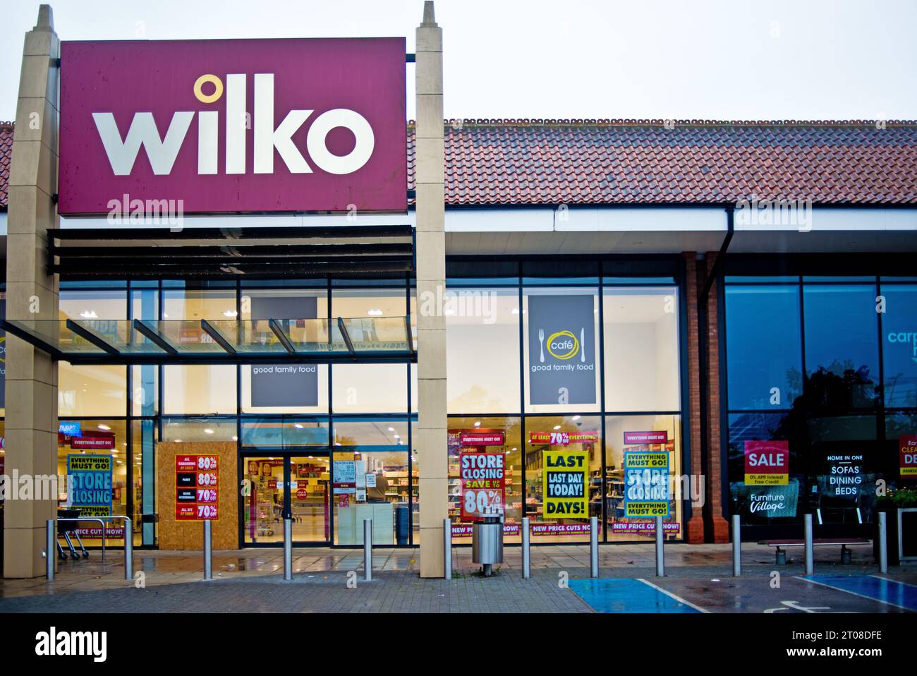 Wilko Store, last day of opening, Clifton Retail Park, York, Yorkshire ...