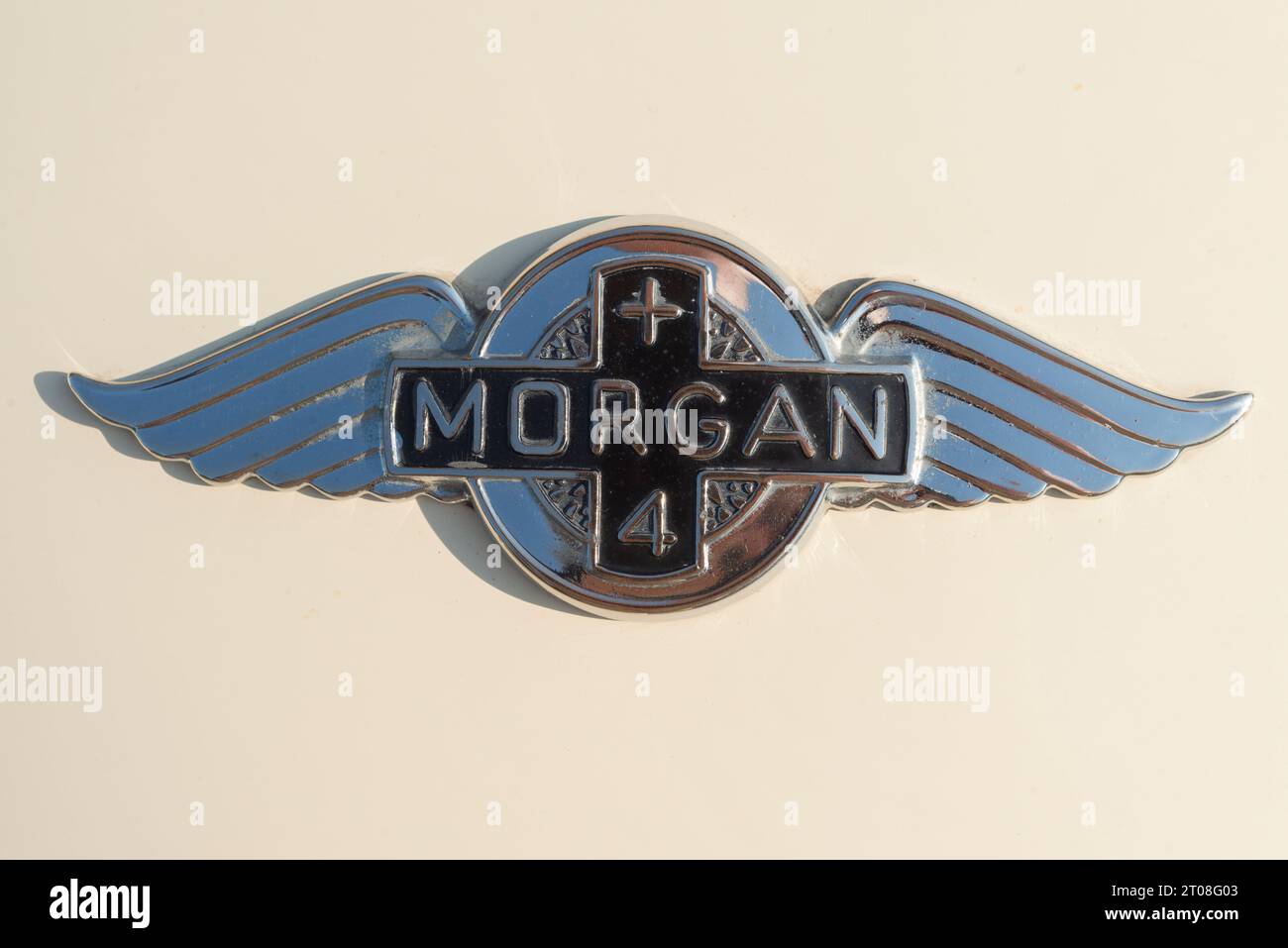 Morgan Plus 4 Cars Logo Stock Photo - Alamy