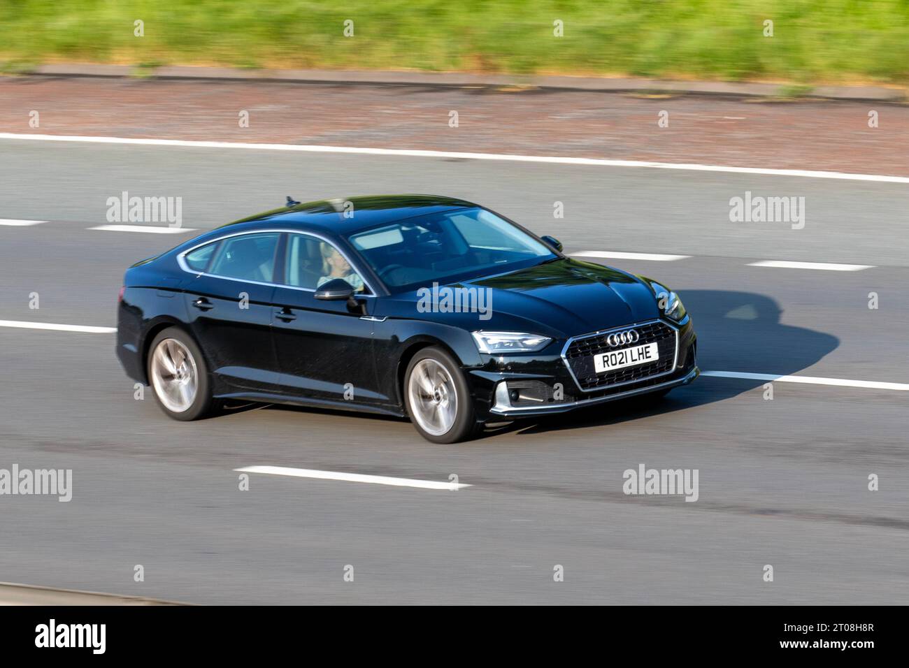 2 0 litre diesel engine hi-res stock photography and images - Alamy