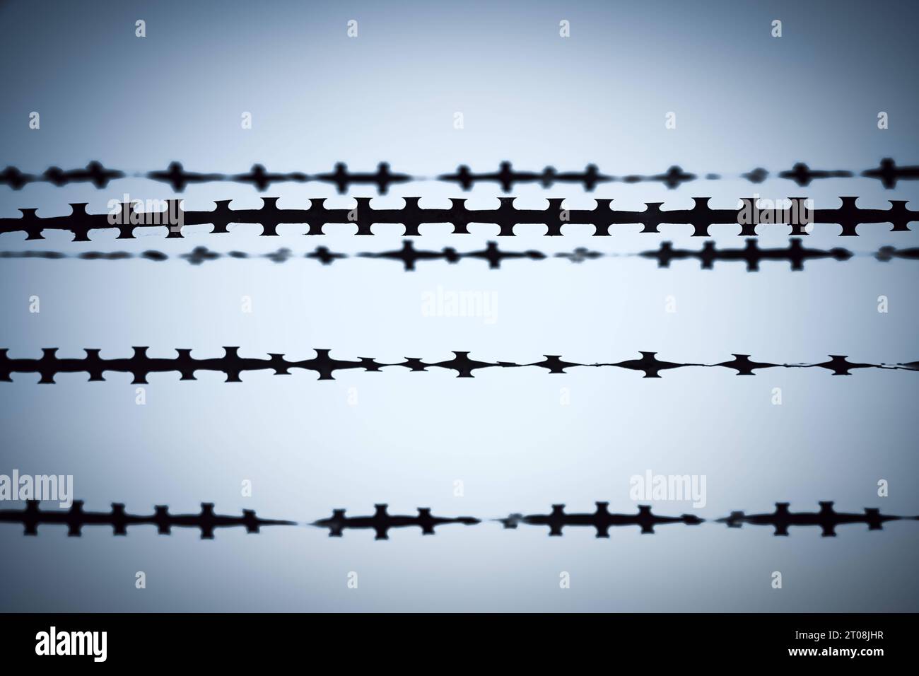 Stacheldraht, Symbolfoto EU-Außengrenzen und Migrationskrise *** Barbed ...