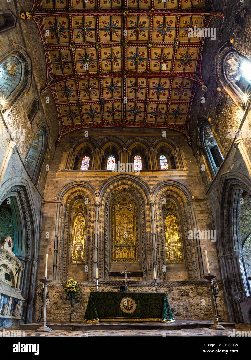 St Davids Cathedral, St Davids, Haverfordwest, Pembrokeshire, Wales ...