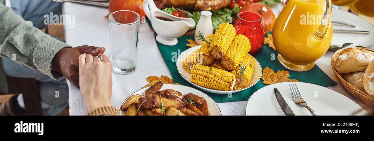 Hands the cornucopia hi-res stock photography and images - Alamy