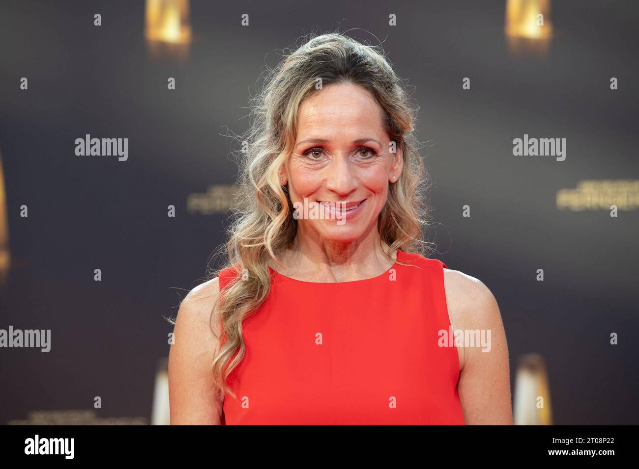 Tamina KALLERT, Moderatorin, Roter Teppich, Red Carpet Show, Ankunft ...