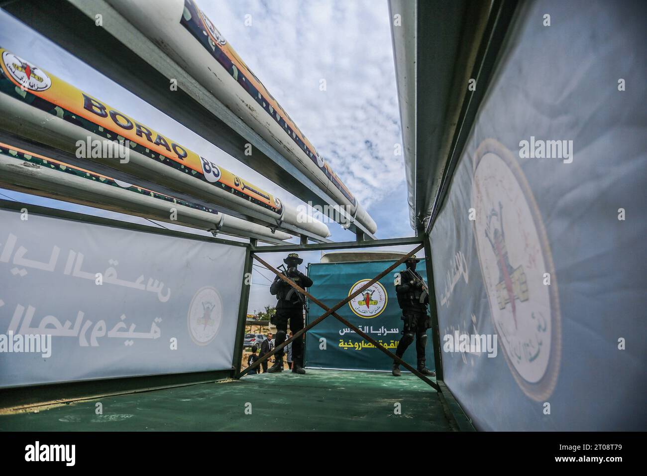Gaza City, Palestine. 04th Oct, 2023. Armed fighters of the Al-Quds ...