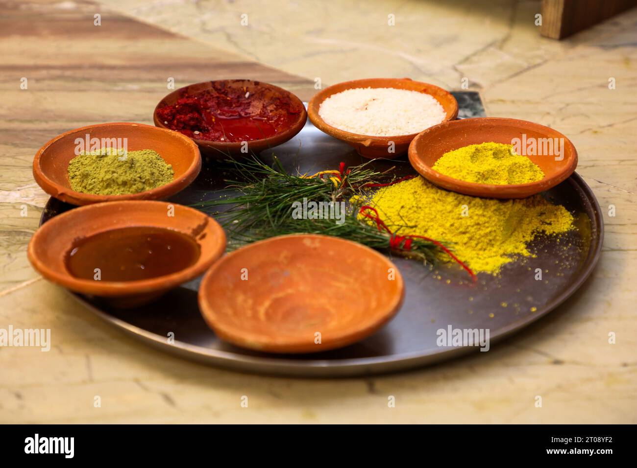 Things required in the Indian wedding rituals Stock Photo - Alamy