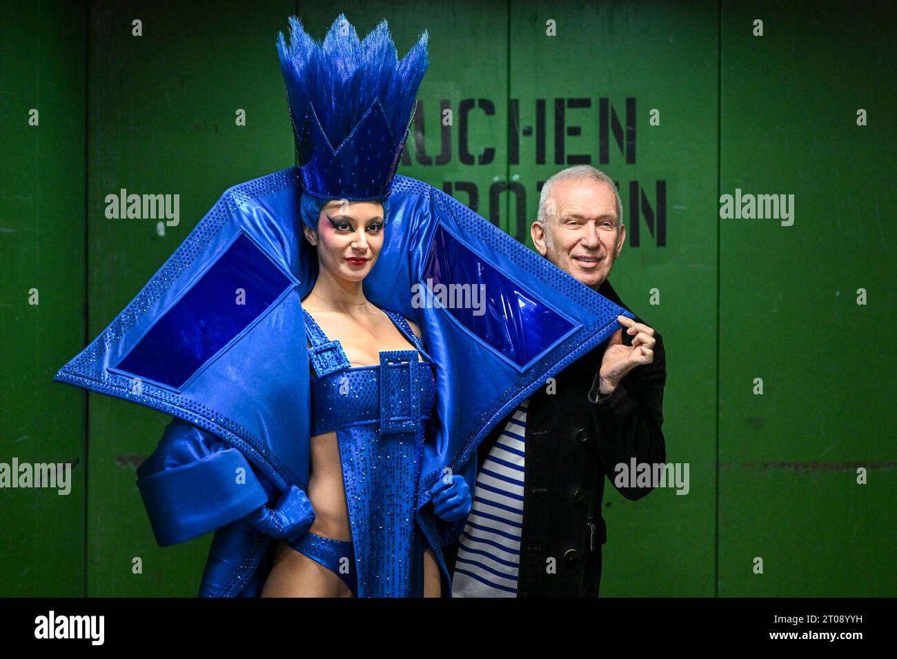 Berlin, Germany. 05th Oct, 2023. Fashion designer Jean Paul Gaultier (r ...