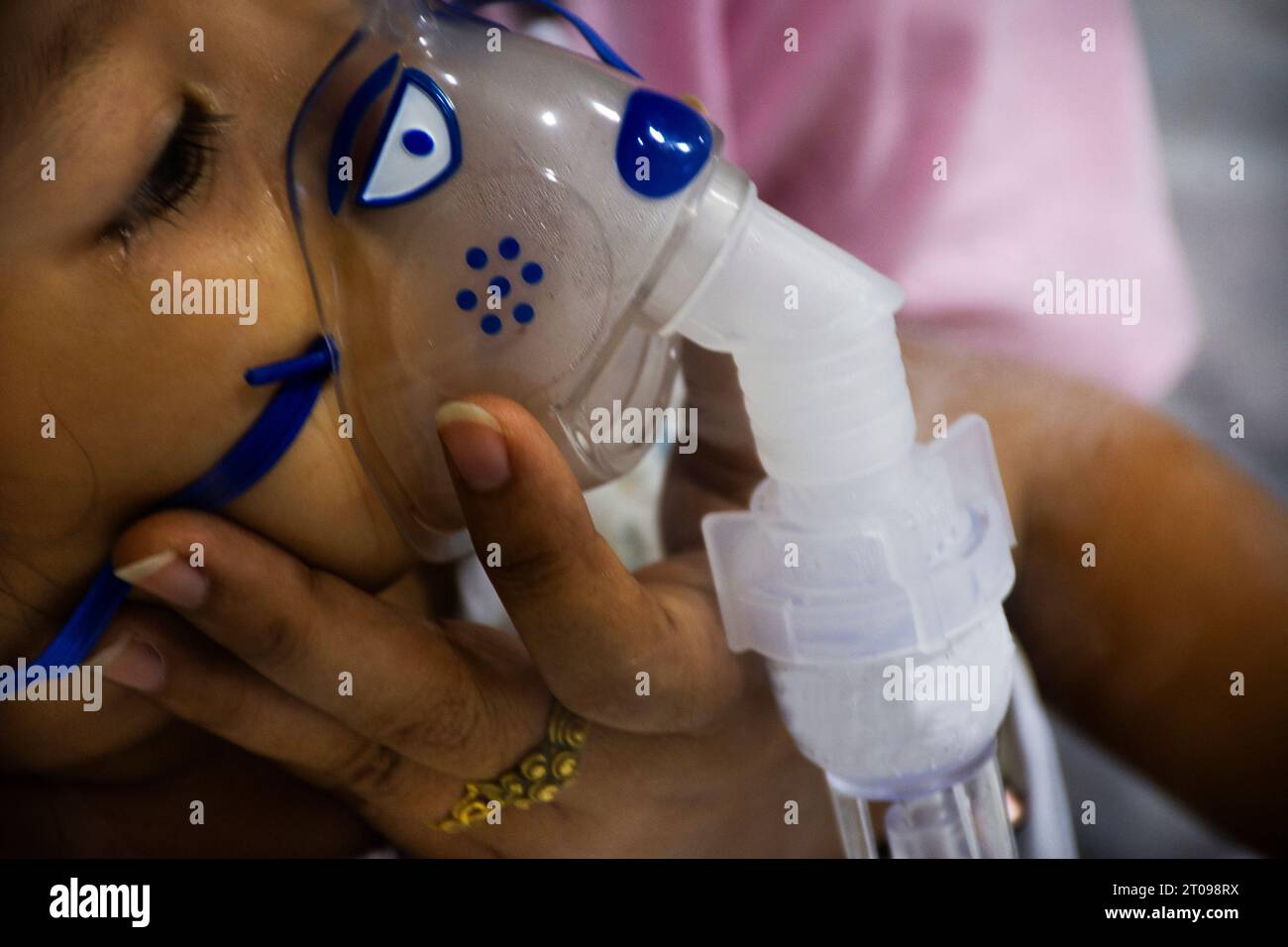 Doctor and nurse use giving medicine mask bronchodilator breathing ...