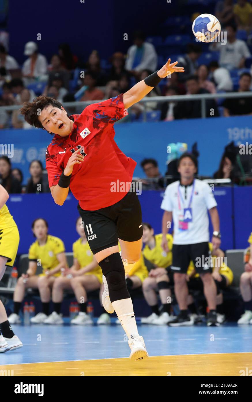 05th Oct, 2023. S. Korea loses to Japan in Asian Games women's handball ...