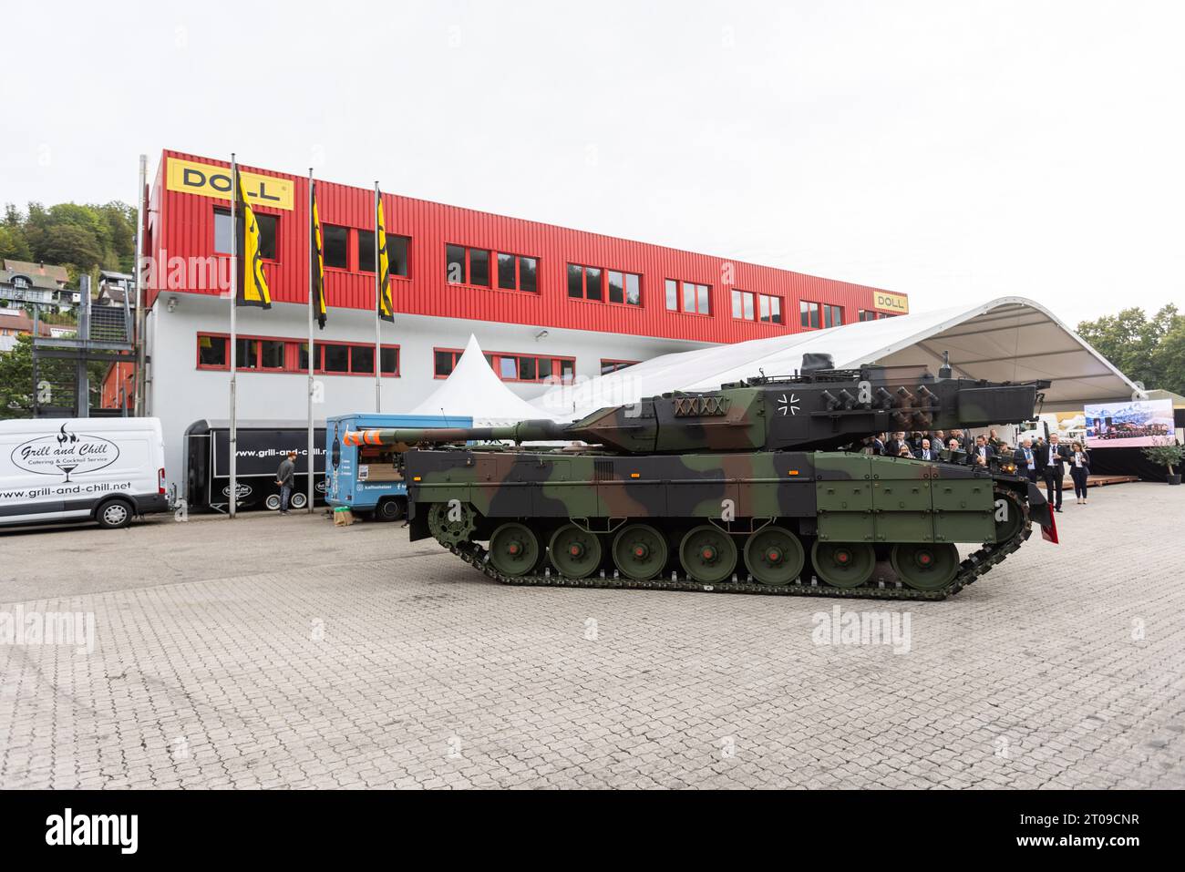 Oppenau, Germany. 05th Oct, 2023. A Leopard 2A6M main battle tank ...