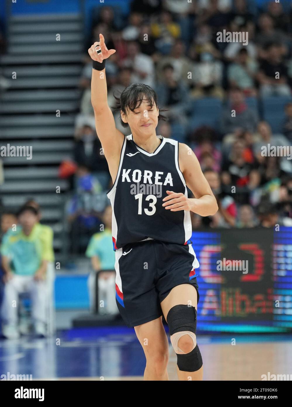 Hangzhou, China's Zhejiang Province. 5th Oct, 2023. Kim Danbi (R) of ...