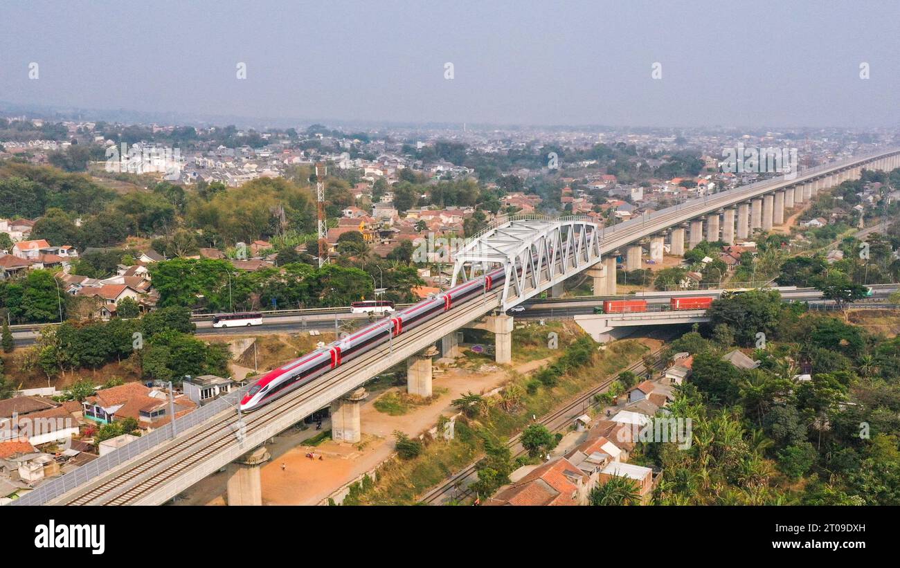 Jakarta. 30th Sep, 2023. This aerial photo taken on Sept. 30, 2023 ...