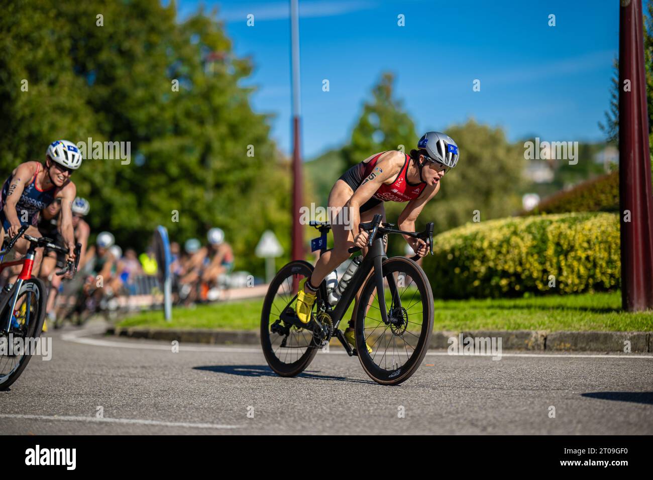 Anna Godoy Contreras participating cycling in Pontevedra in the 2023 ...
