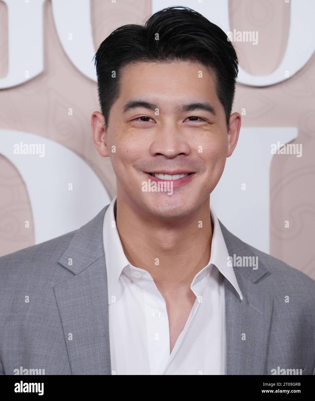 Eddie Liu arrives at the ABS-CBN and Star Cinema's A VERY GOOD GIRL ...