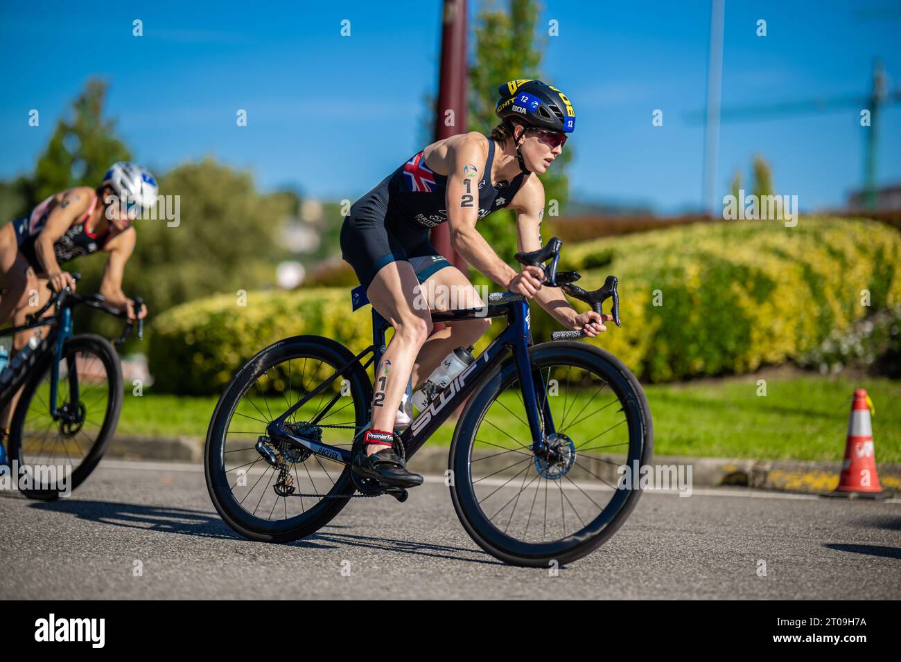 Kate Waugh participating cycling in Pontevedra in the 2023 World ...