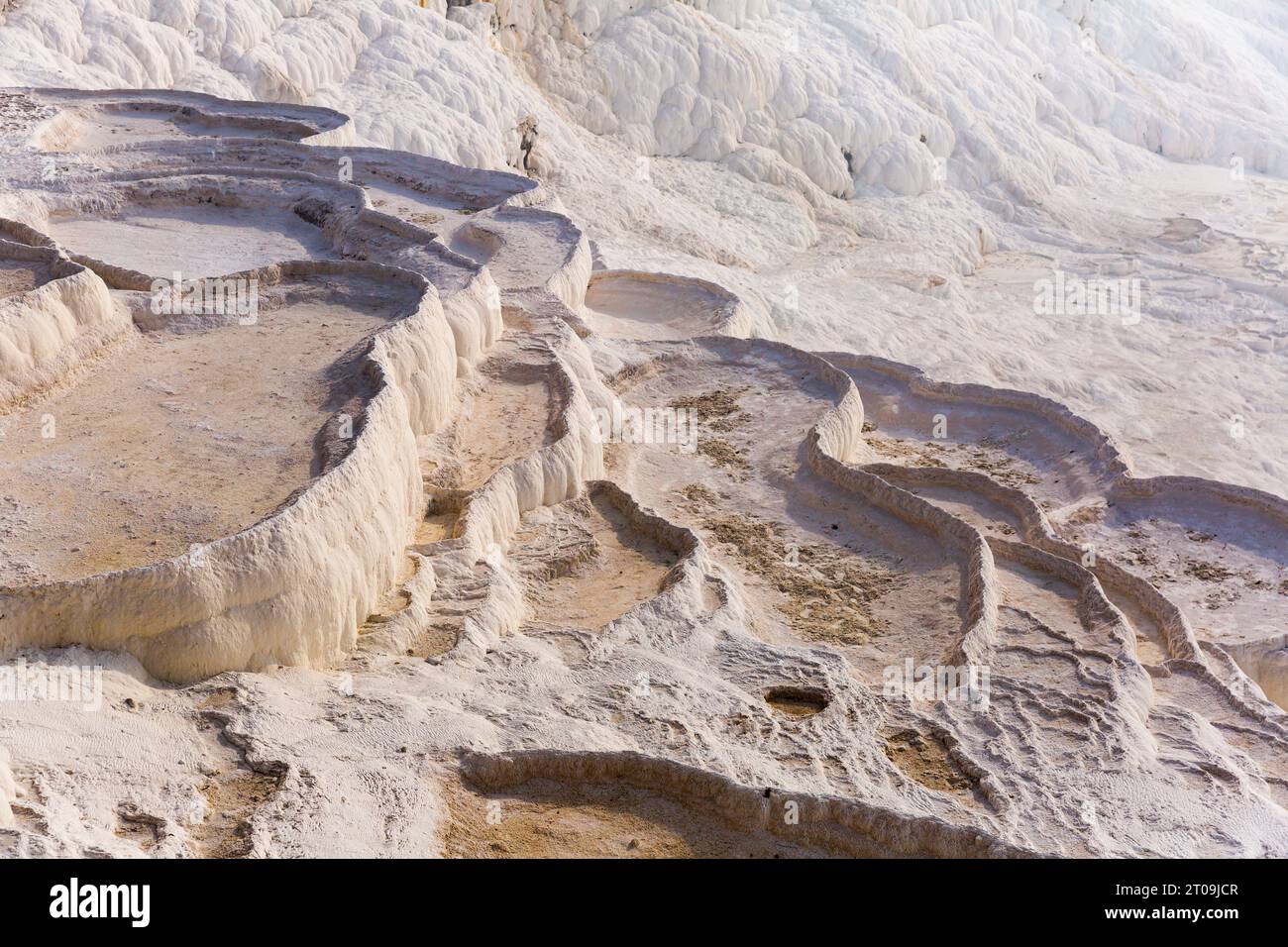 Travertine terraces at Pamukkale Stock Photo - Alamy