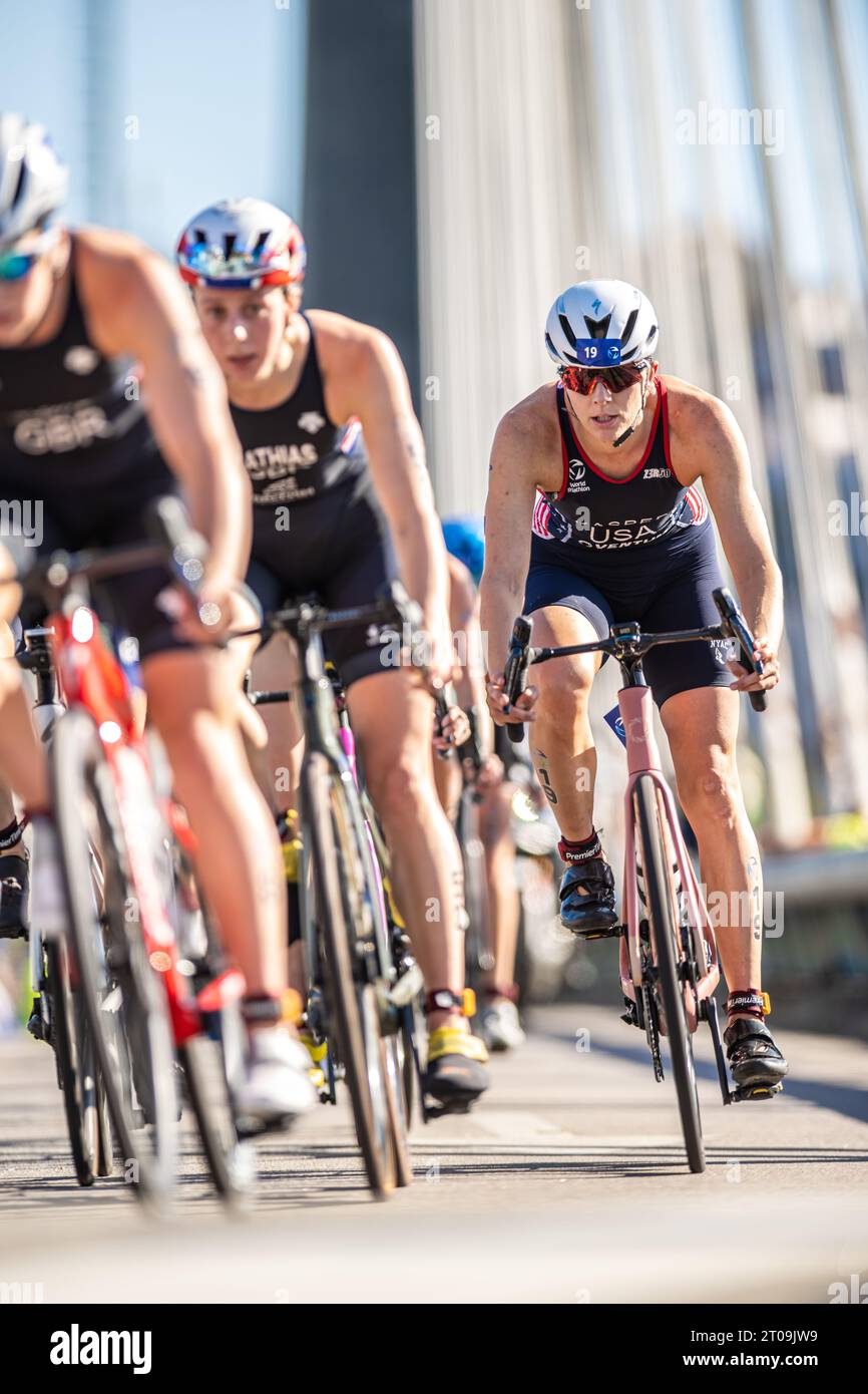 Summer Rappaport participating cycling in Pontevedra in the 2023 World ...