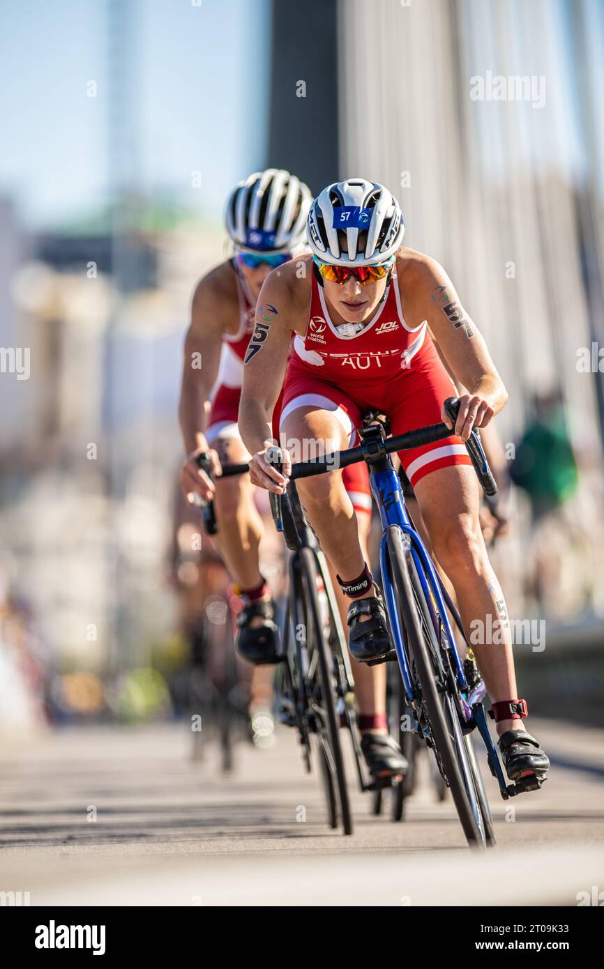 Lisa Perterer participating cycling in Pontevedra in the 2023 World ...