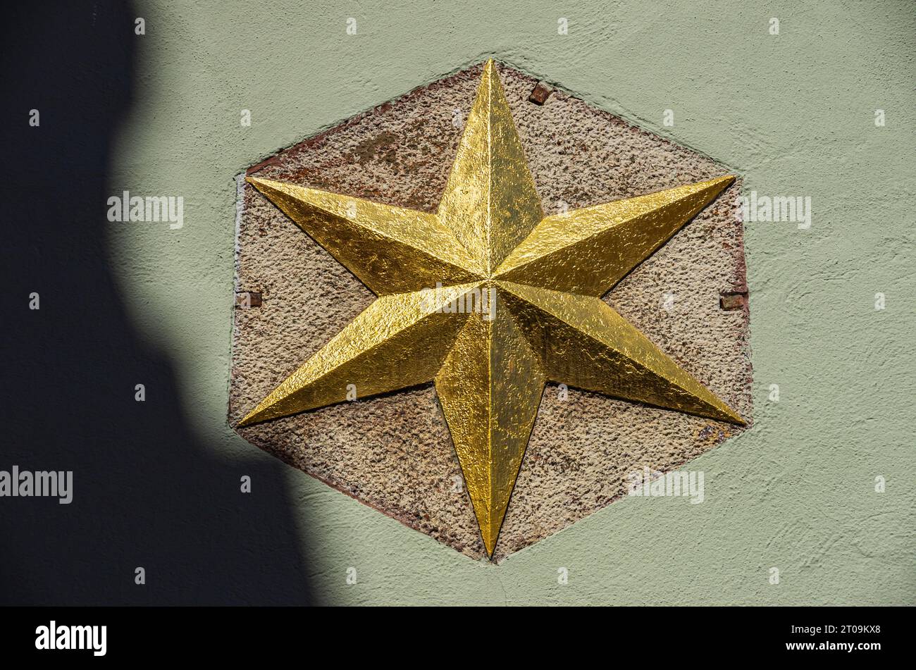 Landmark hexagon hexagonal hi-res stock photography and images - Alamy