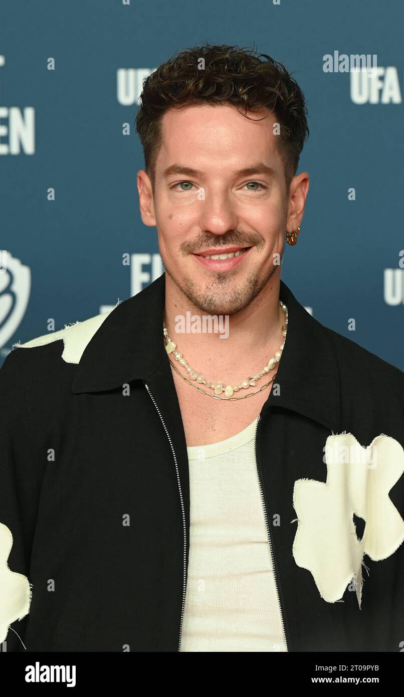 Schauspieler Nico Stank kommt zur Premiere der Film Komödie Ein Fest ...