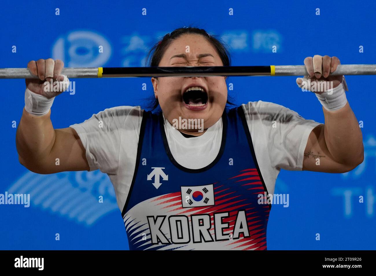 South Korea's Kim Suhyeon competes her way to the bronze during the ...