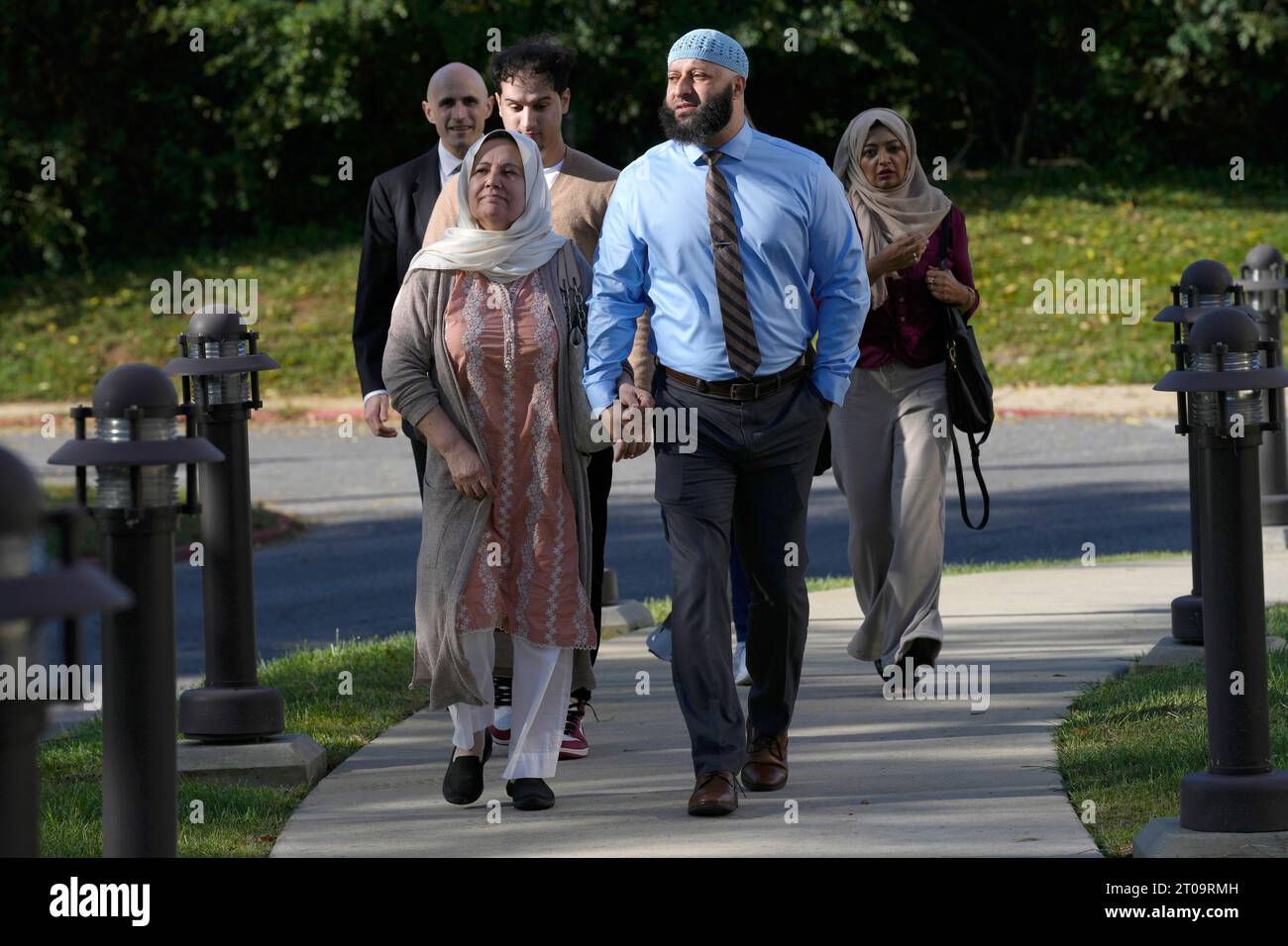 Adnan Syed and his mother Shamim Rahman arrive at Maryland's Supreme ...