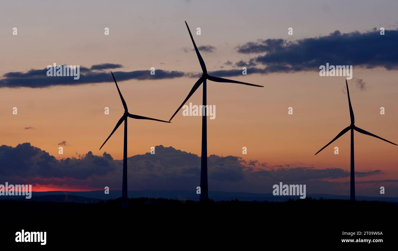 Three wind turbines hi-res stock photography and images - Alamy
