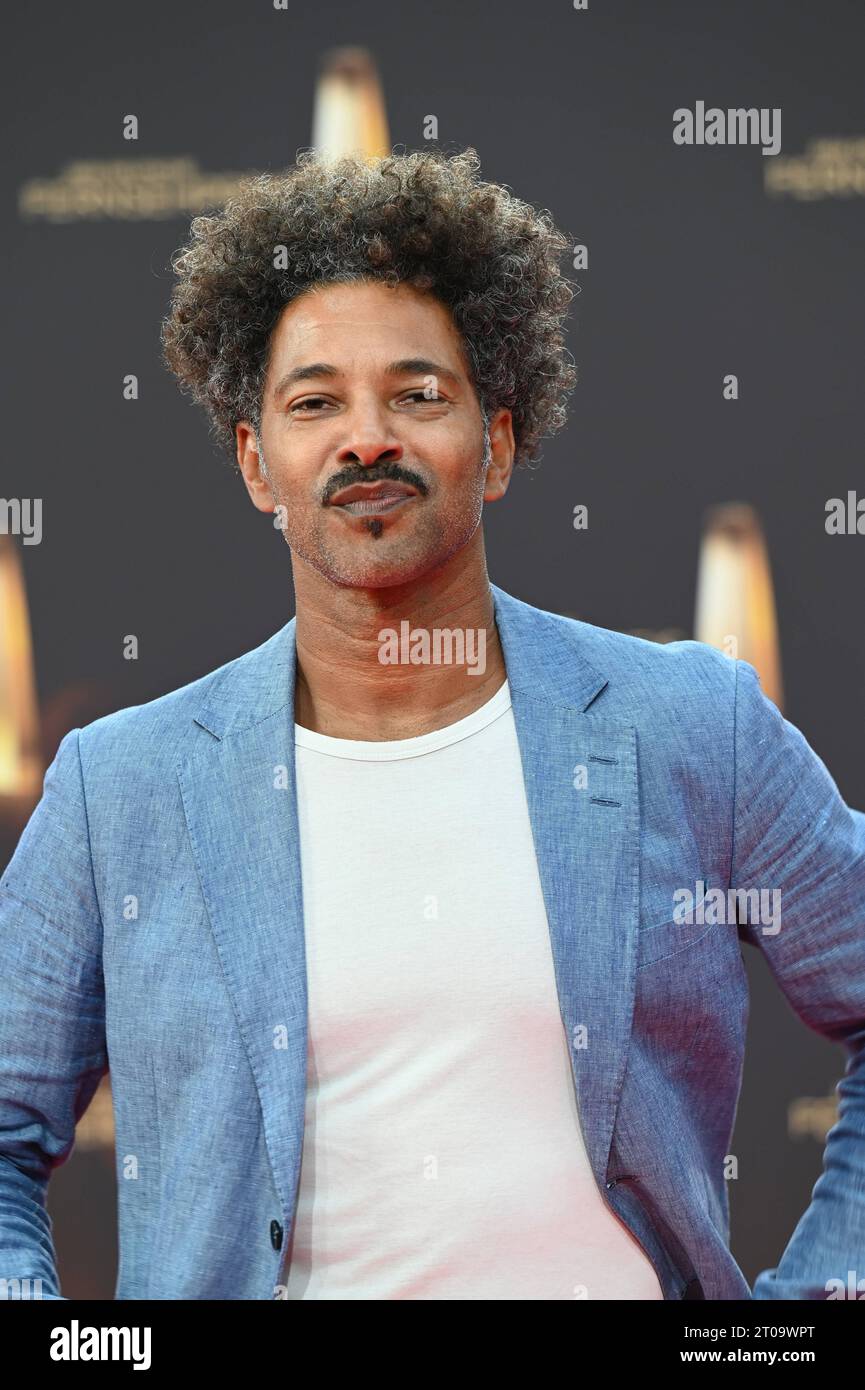 Schauspieler Tyron Ricketts kommt zur Gala und Verleihung des Deutschen ...