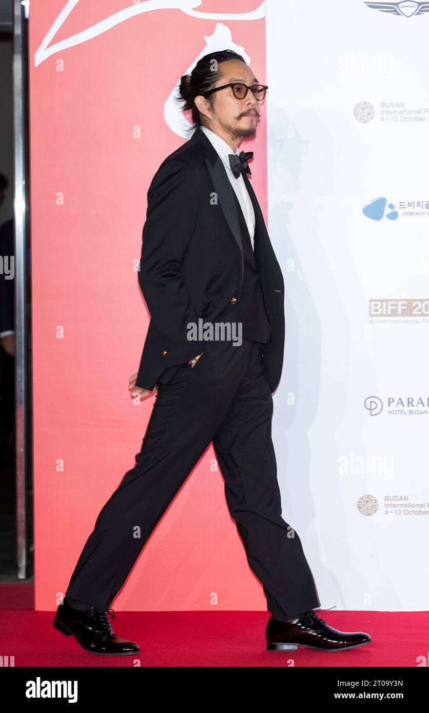 Busan, South Korea. 4th Oct, 2022. American actor and filmmaker Justin ...