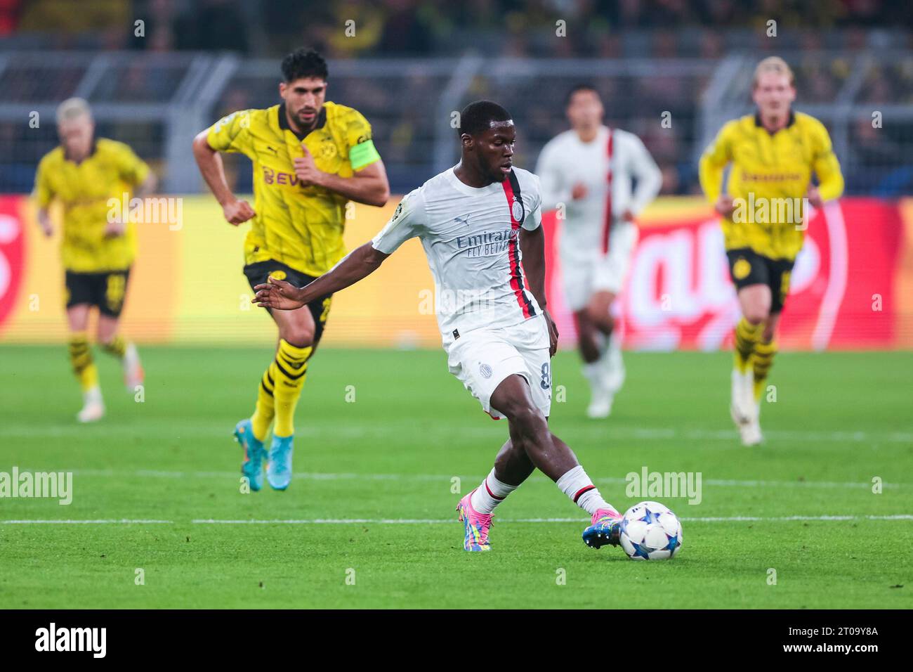 Milan yunus hi-res stock photography and images - Alamy