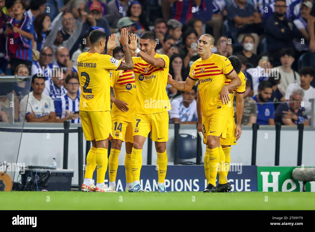 Ferran Torres (FC Barcelona) celebrating the goal during the UEFA ...
