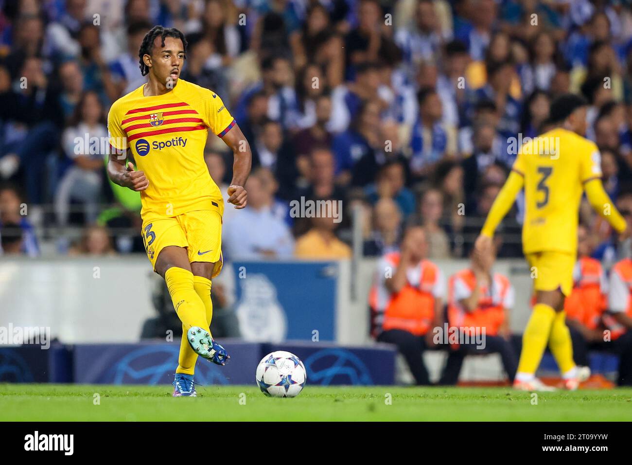 Jules Koundé (FC Barcelona) in action during the UEFA Champions League ...