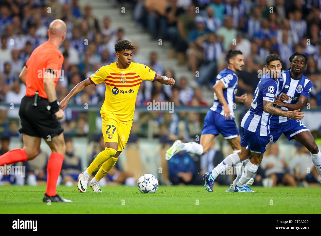 Lamine yamal barcelona hi-res stock photography and images - Alamy