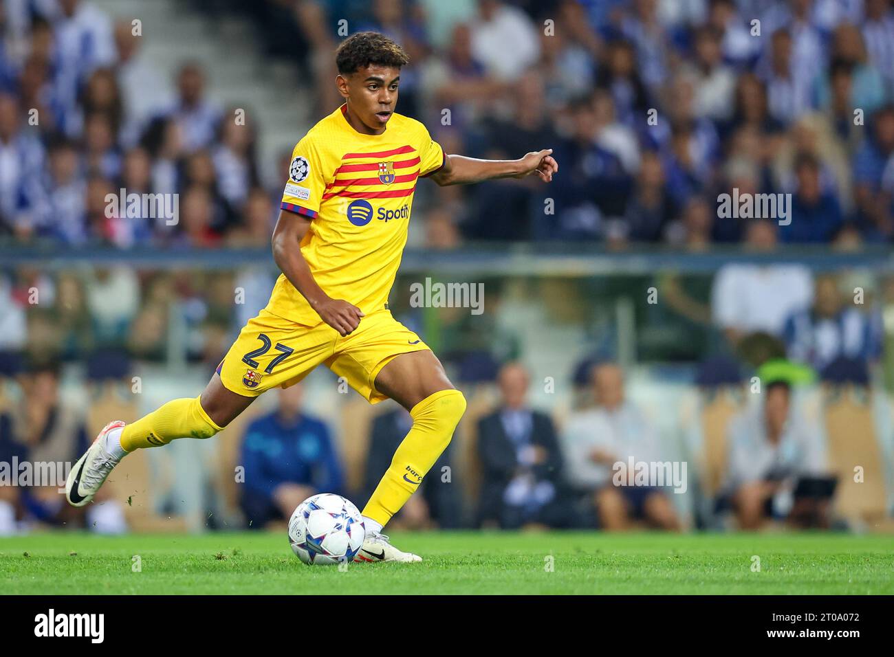 Lamine yamal barcelona hi-res stock photography and images - Alamy
