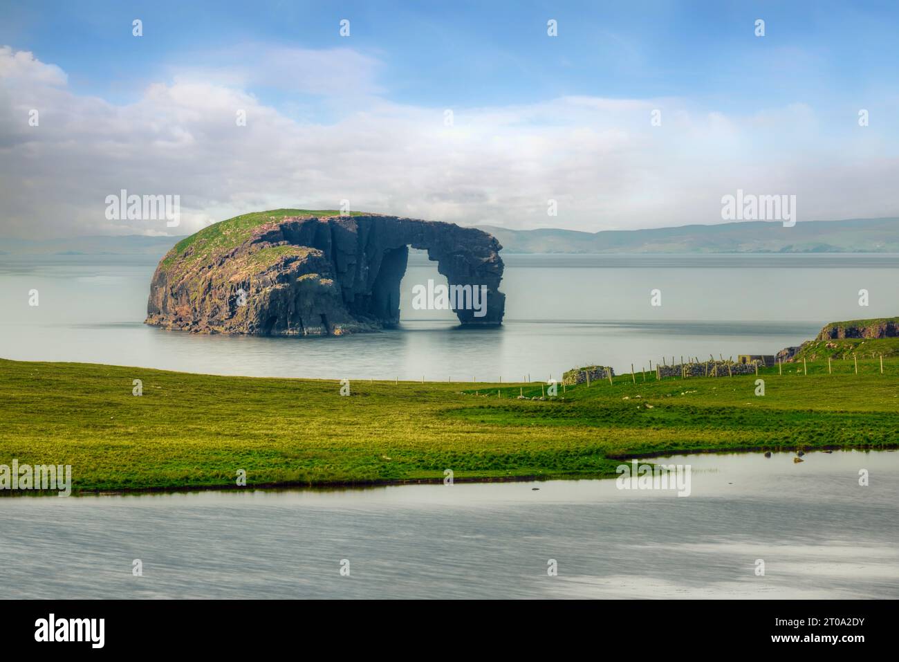 Sea Arch Dore Holm at Stennes, Eshaness, Shetland Islands Stock Photo ...