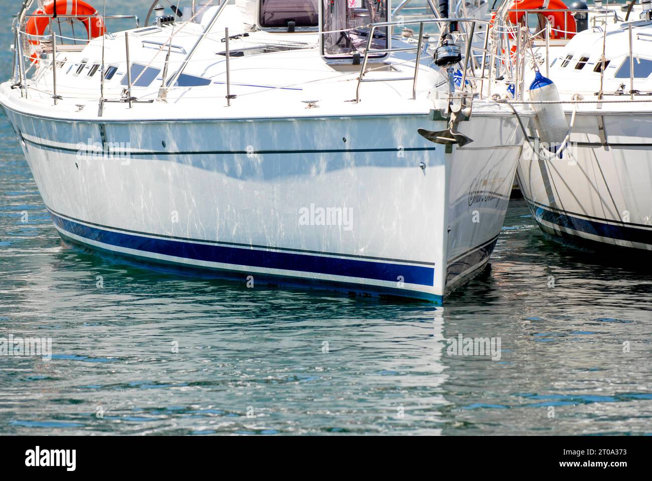 Fluss schiff boot motorboot hi-res stock photography and images - Alamy