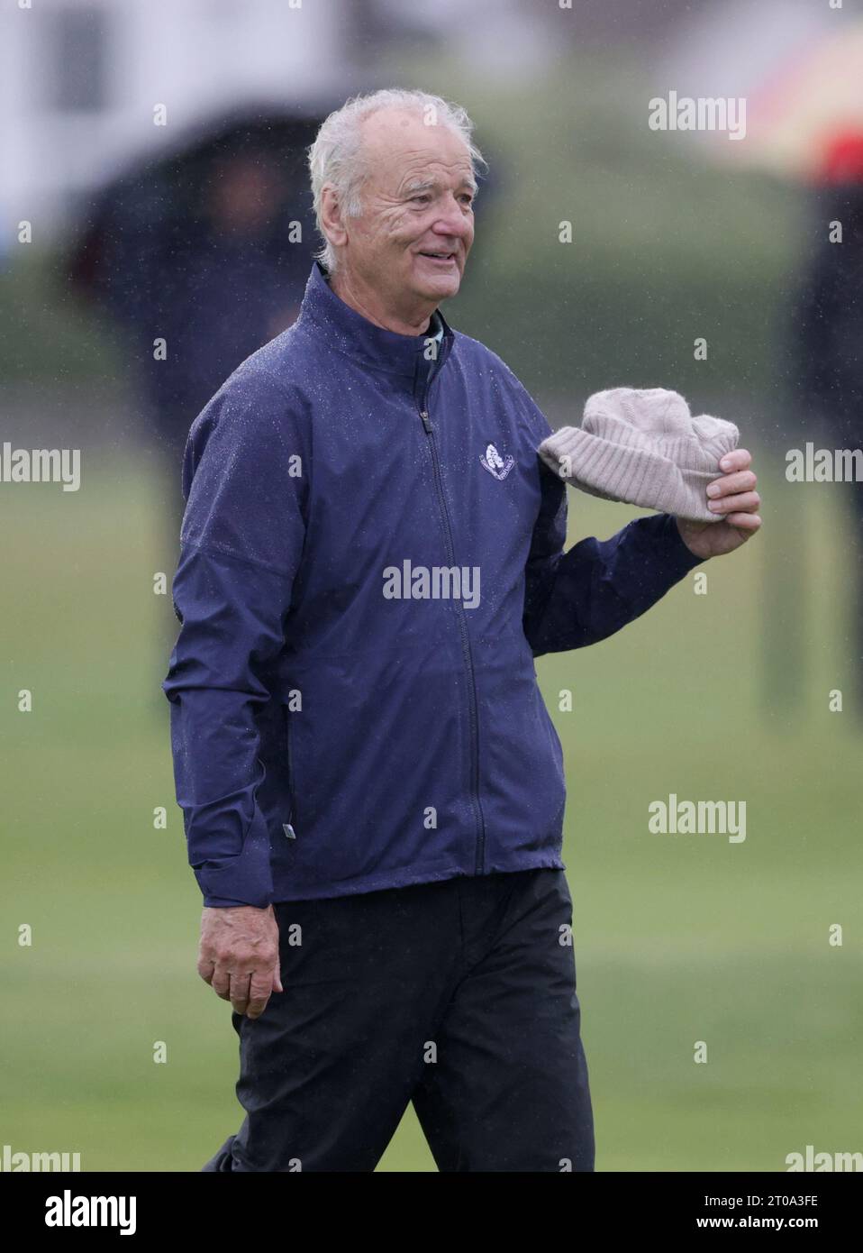 Bill Murray on the 18th green after finishing his round during day one ...