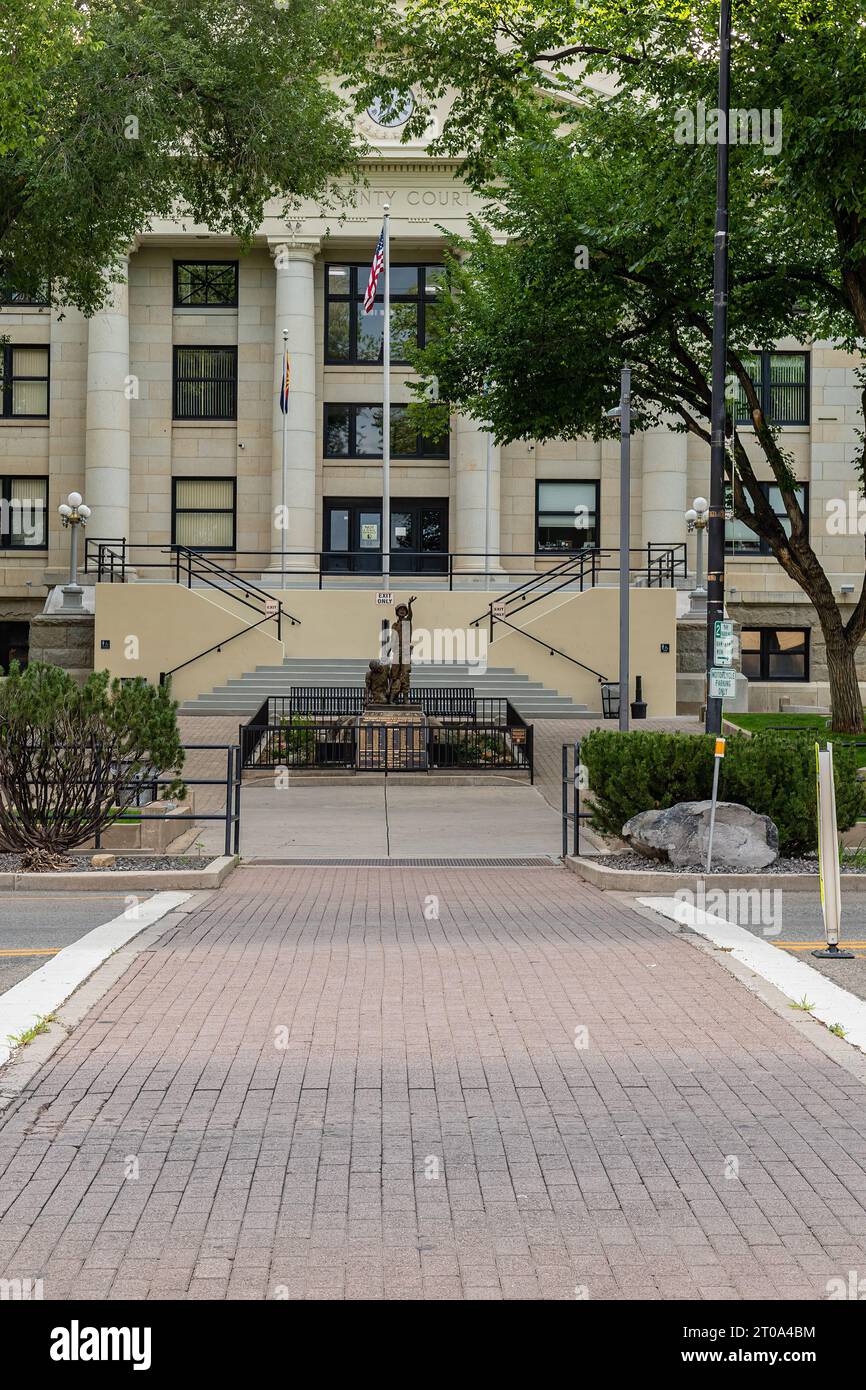 Granite mountain yavapai arizona hi-res stock photography and images ...