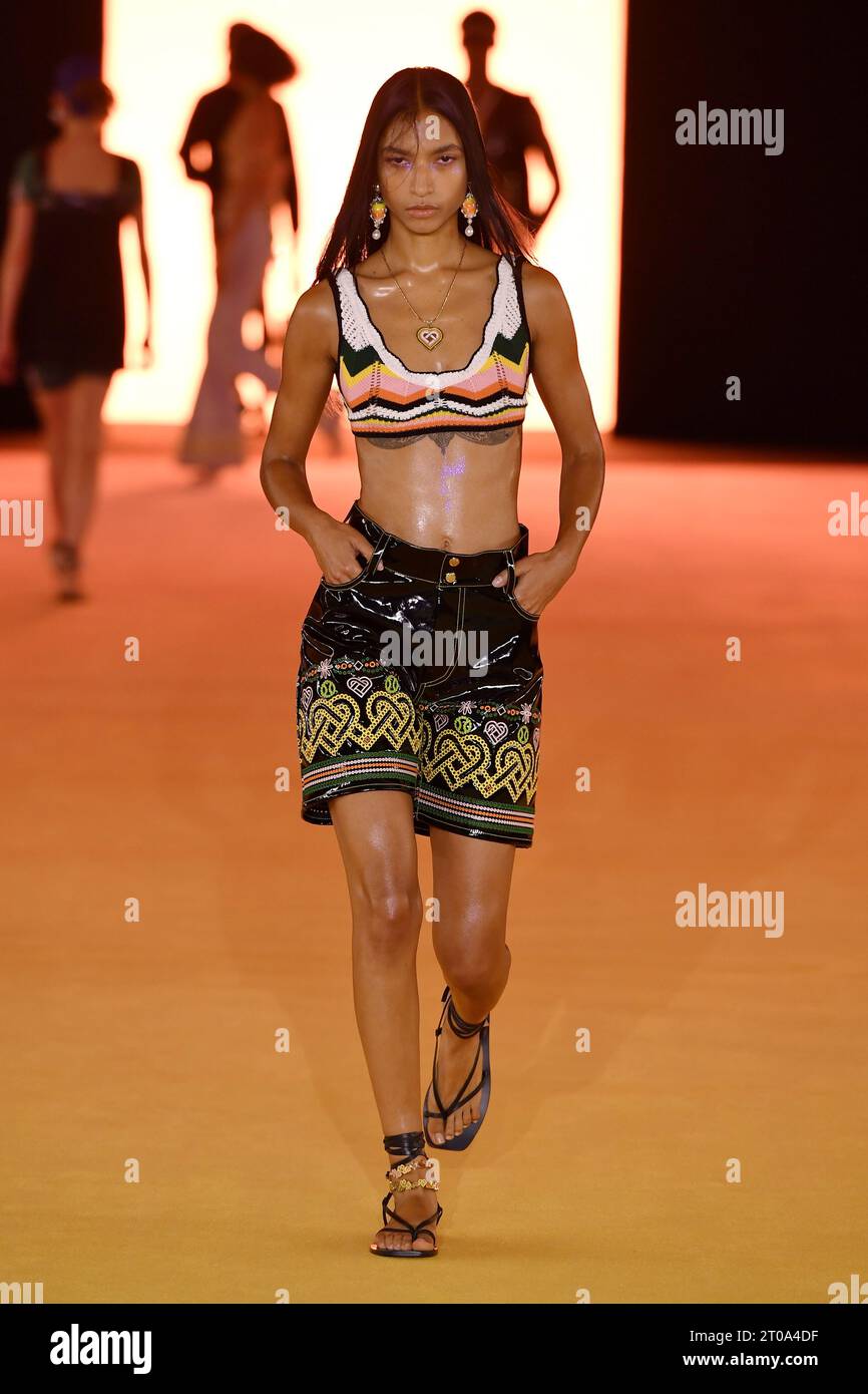Model Tara Raani walks on the runway at the Casablanca fashion show ...