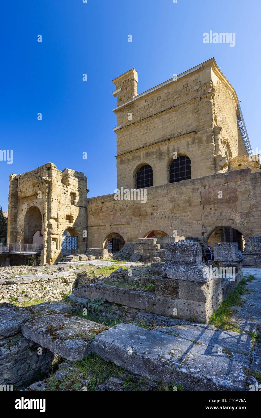 Roman Amphitheatre, Orange, UNESCO world heritage, Provence, France ...