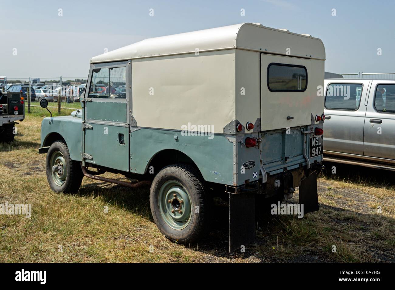 Rear land rover off road hi-res stock photography and images - Alamy