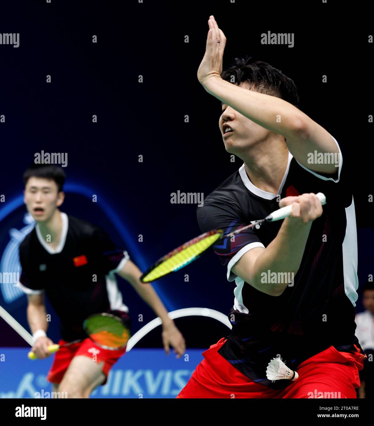 Hangzhou, China's Zhejiang Province. 5th Oct, 2023. Liu Yuchen(R)/Ou Xuanyi of China compete ...