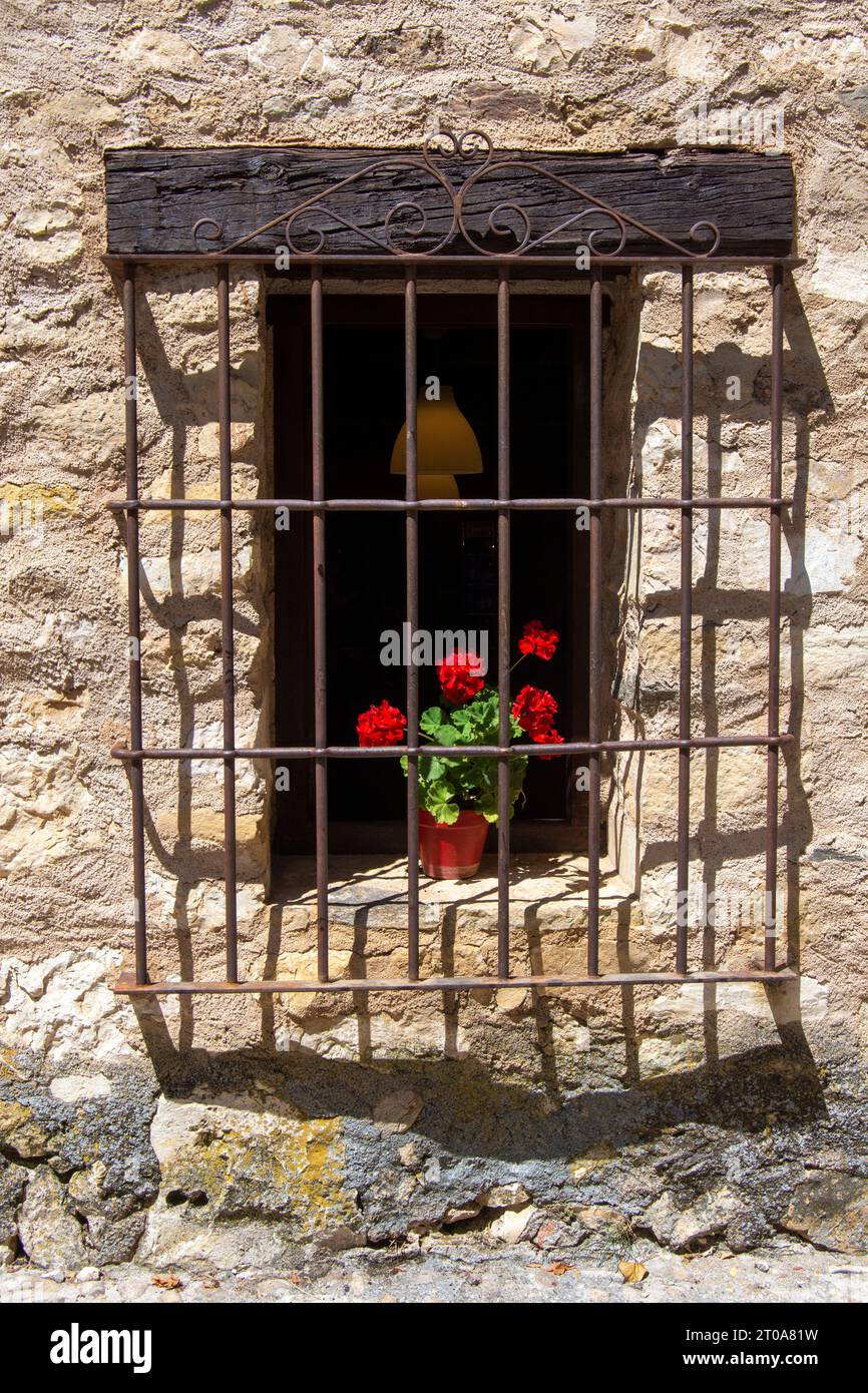 Luz y ventilacion hi-res stock photography and images - Alamy